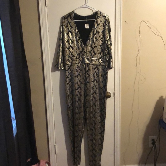 Pants & Jumpsuits | Shimmer Black And Gold Jumper | Poshmark